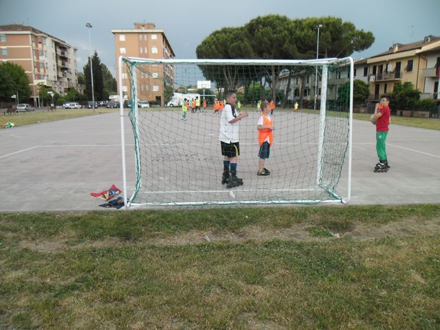 Nuovo "campino da calcio" ad Avane nella piazzetta degli alloggi ...