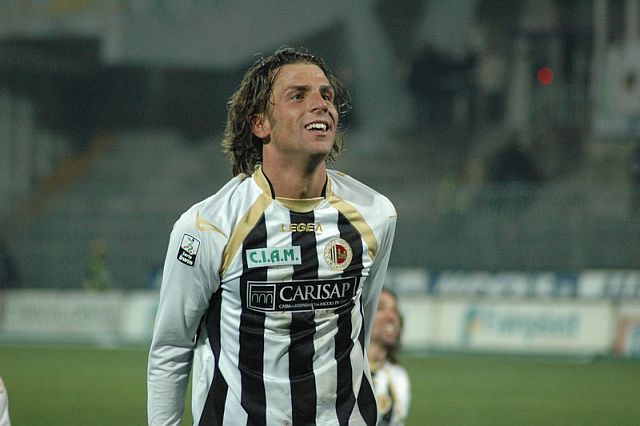 Pistoiese: preso l'attaccante Alessandro Romeo - gonews.it