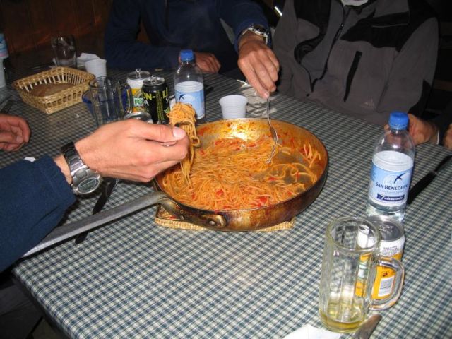 Un filo di pasta, una mostra con le aziende Landucci, Ricciarelli e ...